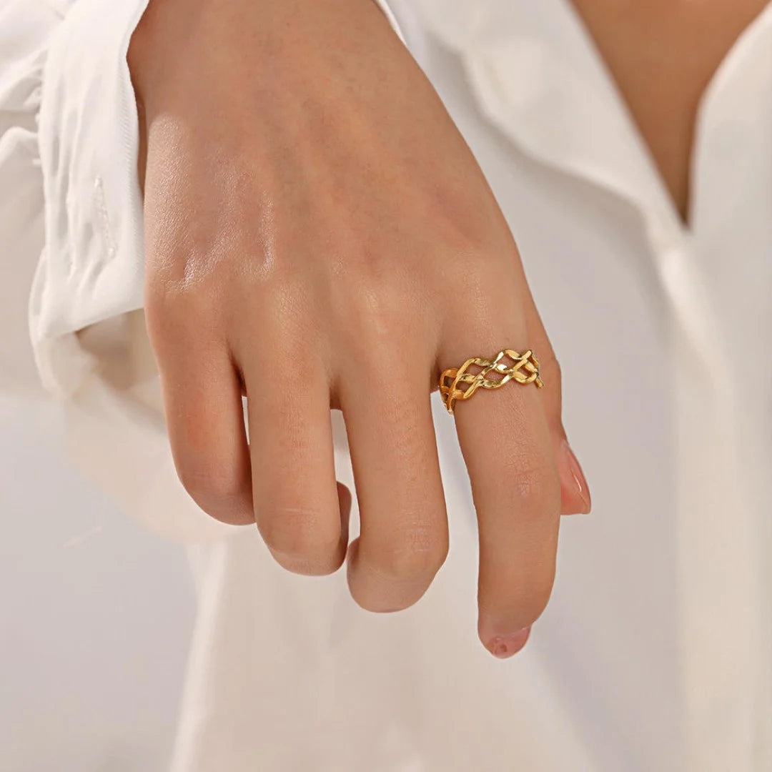 Woven Ring – Kozy Egypt